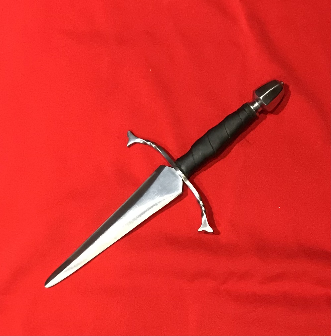 Daggers and Knives – Preferred Arms